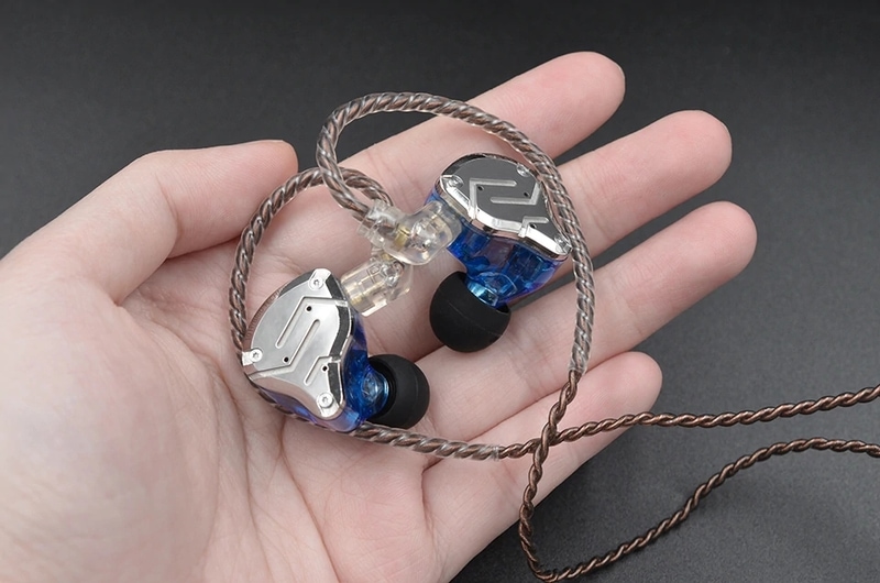 KZ ZS10 PRO | Fast worldwide delivery!